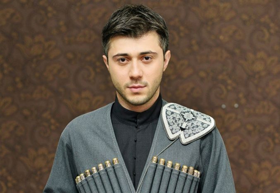 კარგი იქნება თუ ჩემი ცოლი არ იქნება ვინმეს ნაფერები ცნობილი